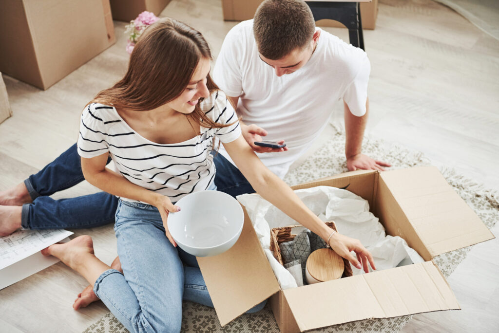How To Unpack After a Move - Bookmark Sharer